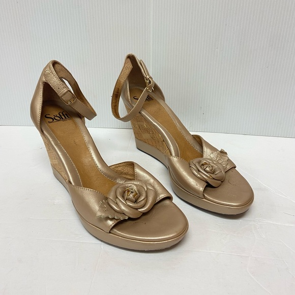 Sofft | Shoes | Soft Tan Gold Leather Peep Toe Ankle Straps Heels With ...